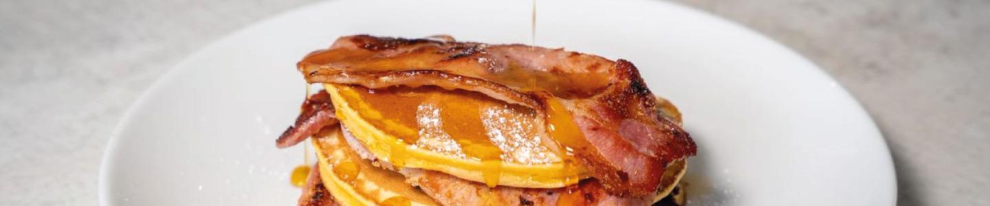 First-class breakfast menu | Transport for Wales